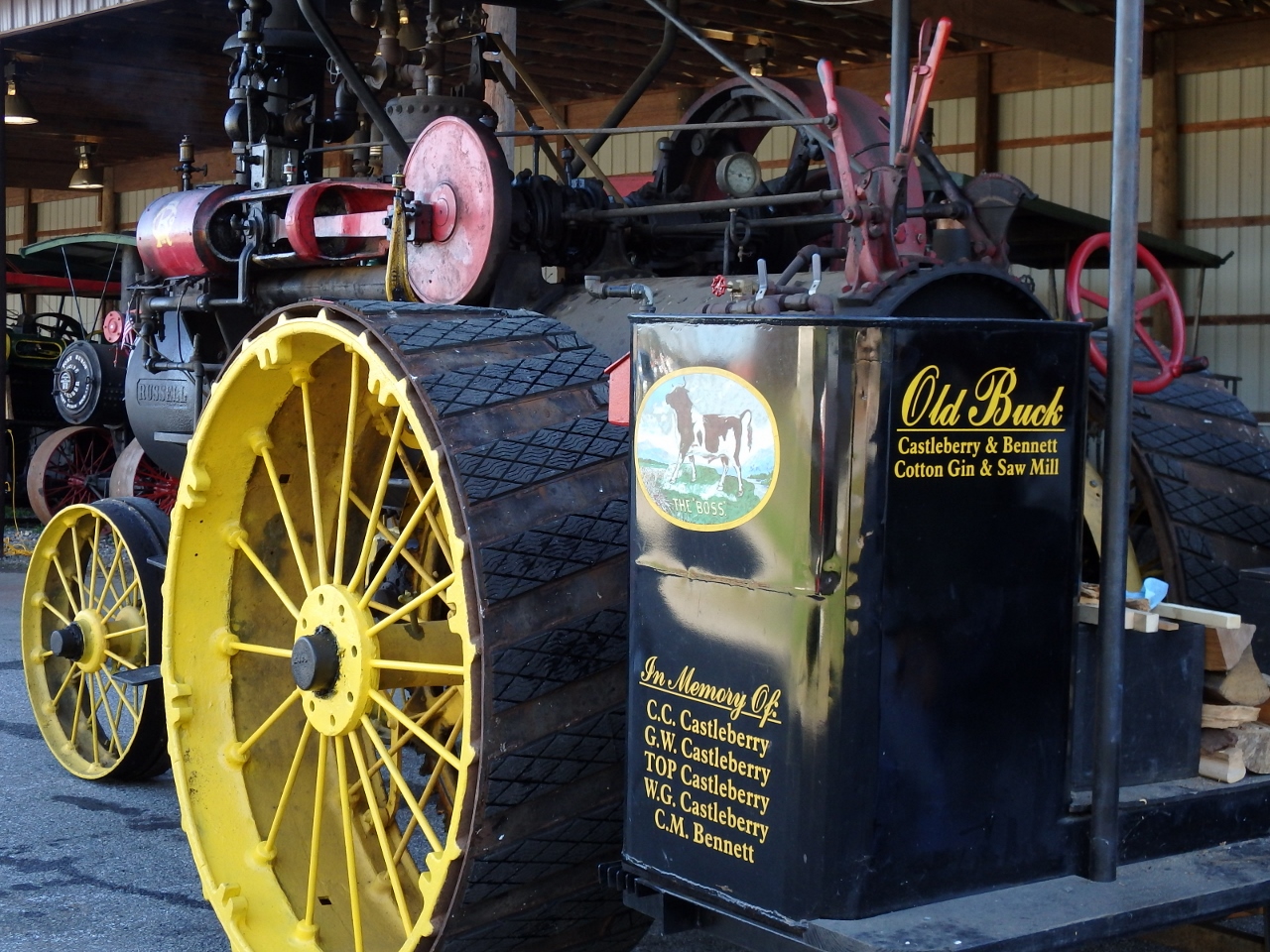 The Iron Mule: 25-75 Russell Traction Engine