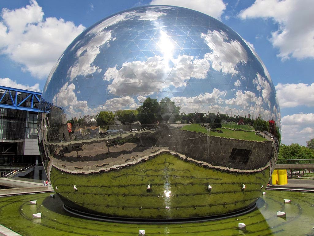 Daily Photo Stream: La Géode