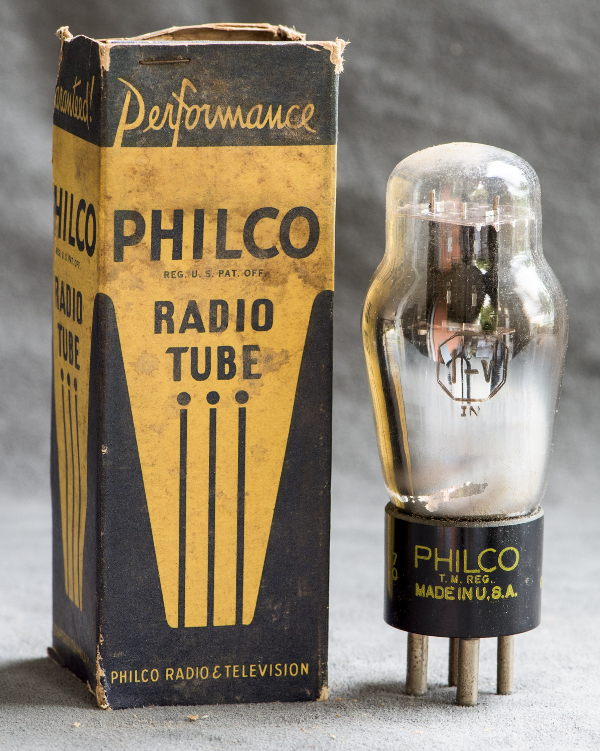 VinylSavor: Tube of the Month : The 1-V