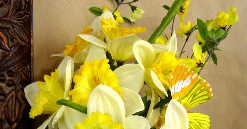 The Nest at Finch Rest: Daffodils - for Fresh Cut Friday!