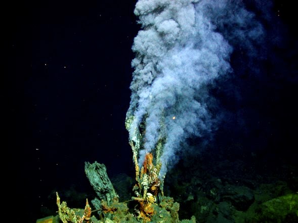 ENV 105: Geology Blog: Hydrothermal Deep Sea Vents