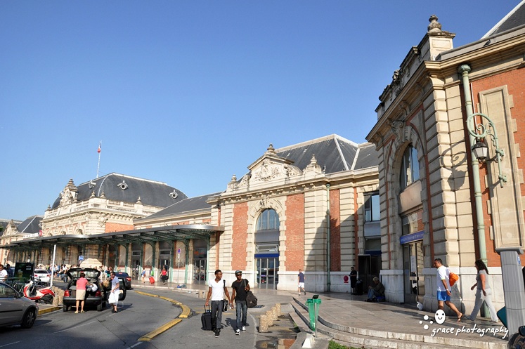 Pa Lu Bin Cheng: Nice, France ( The French Riviera )