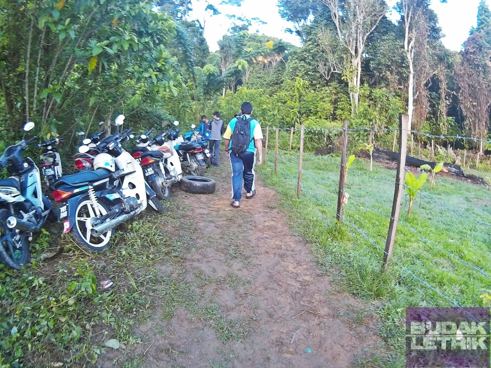 Budak Letrik: Trip Hujung Minggu : Pendakian Gunung Baling