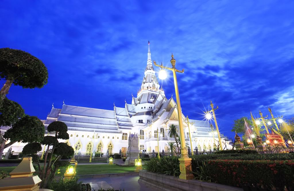 List of Buddhist temples in Thailand: Wat Sothorn Wararam Worawihan