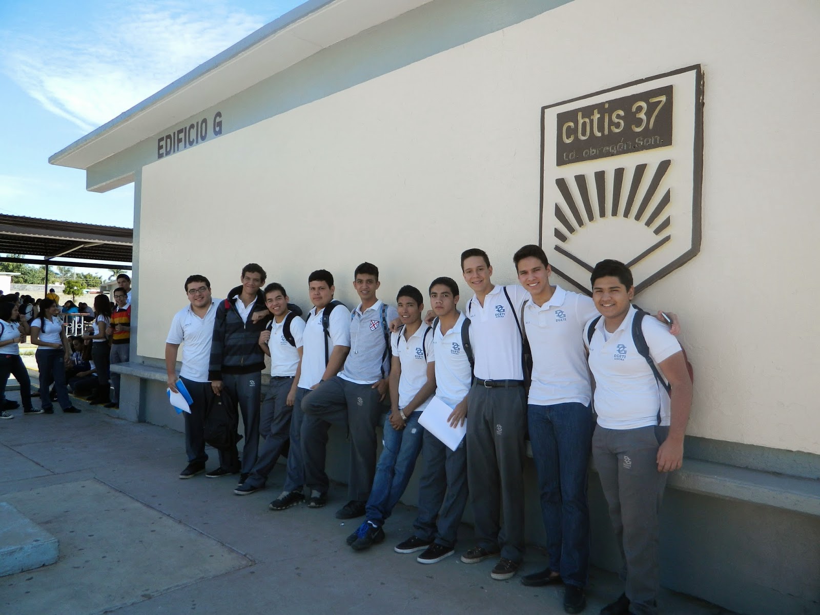 Centro de Bachillerato Tecnológico industrial y de servicios No. 37 ...
