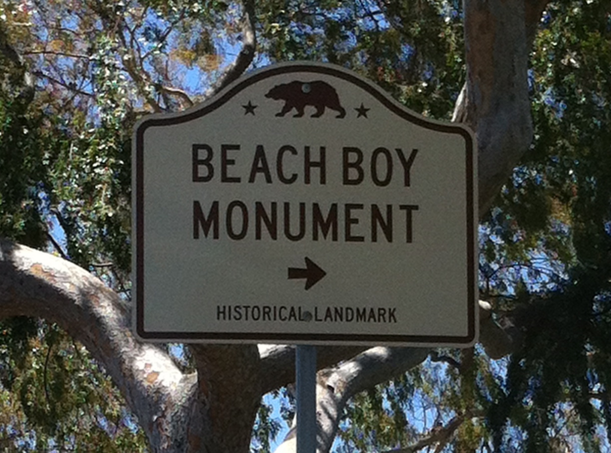 wacky tacky: Your Summer Dream: The Beach Boys Monument