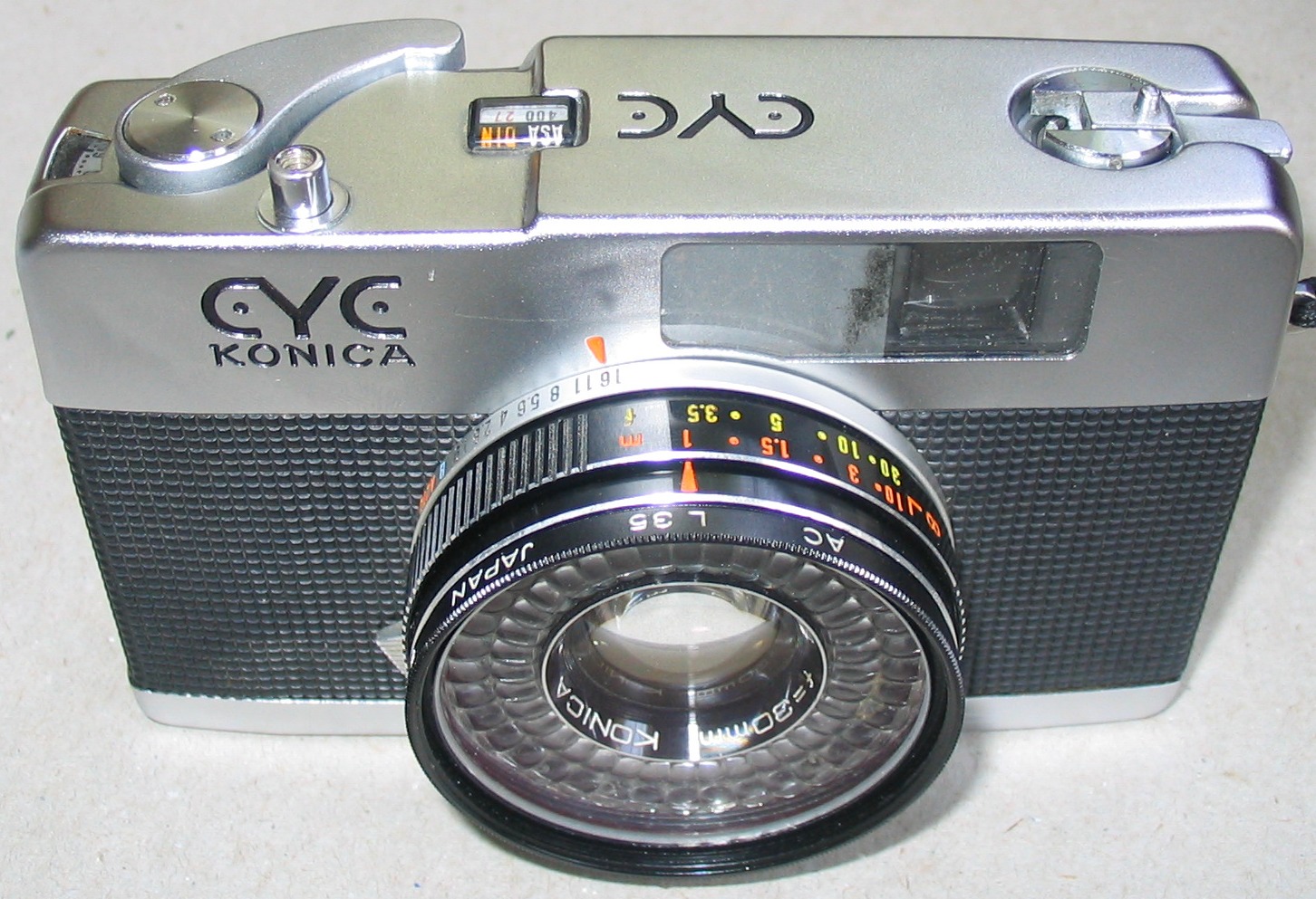 The Chens: The User's Review: Konica Eye, A Half Frame Rangefinder ...