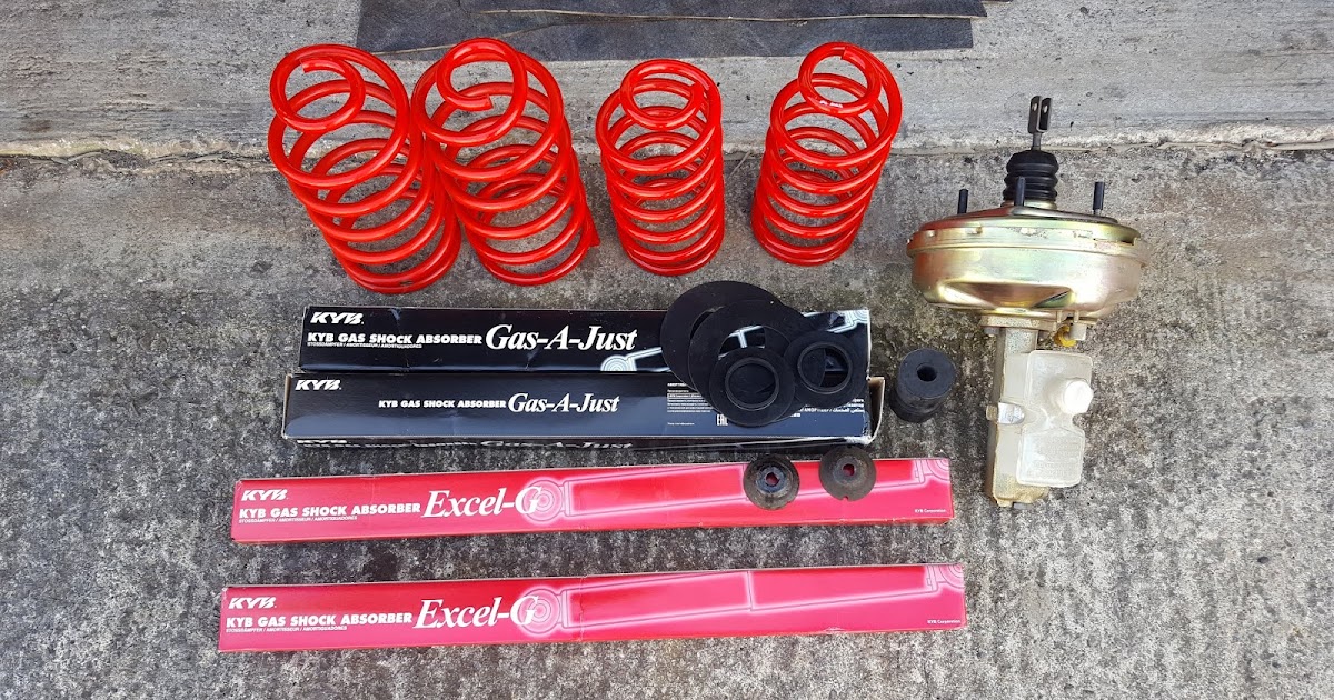 Russ's TR7 blog: August 2018, FHC Front Struts Rebuild