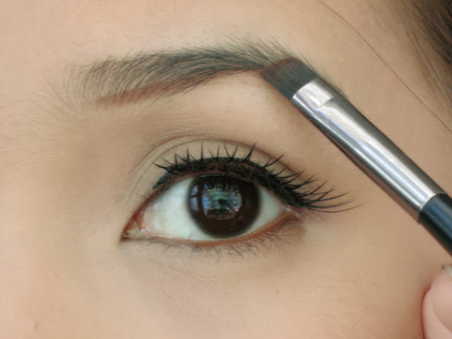 Mineeh11: How to: Perfect Looking Eyebrows