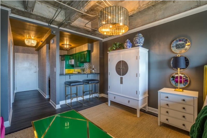 AMAZING 500 Sq Ft Apartment! - Rashon Carraway