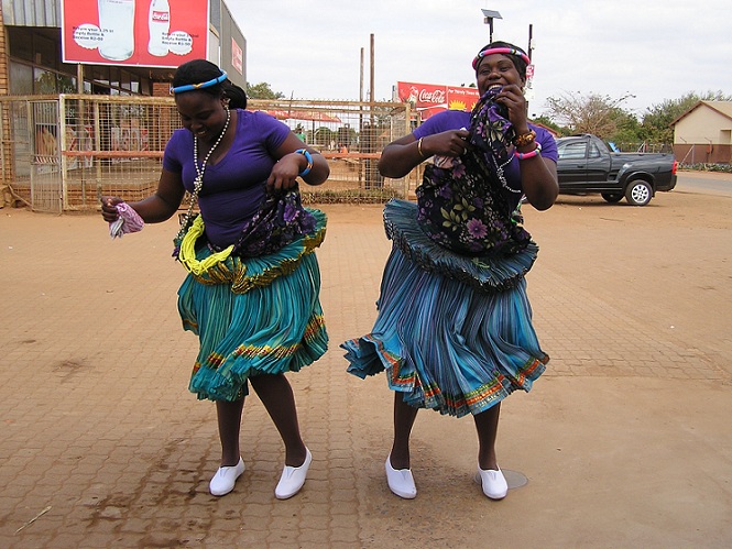 Joni in South Africa: Lukalo, Venda and Shangaan-Tsonga