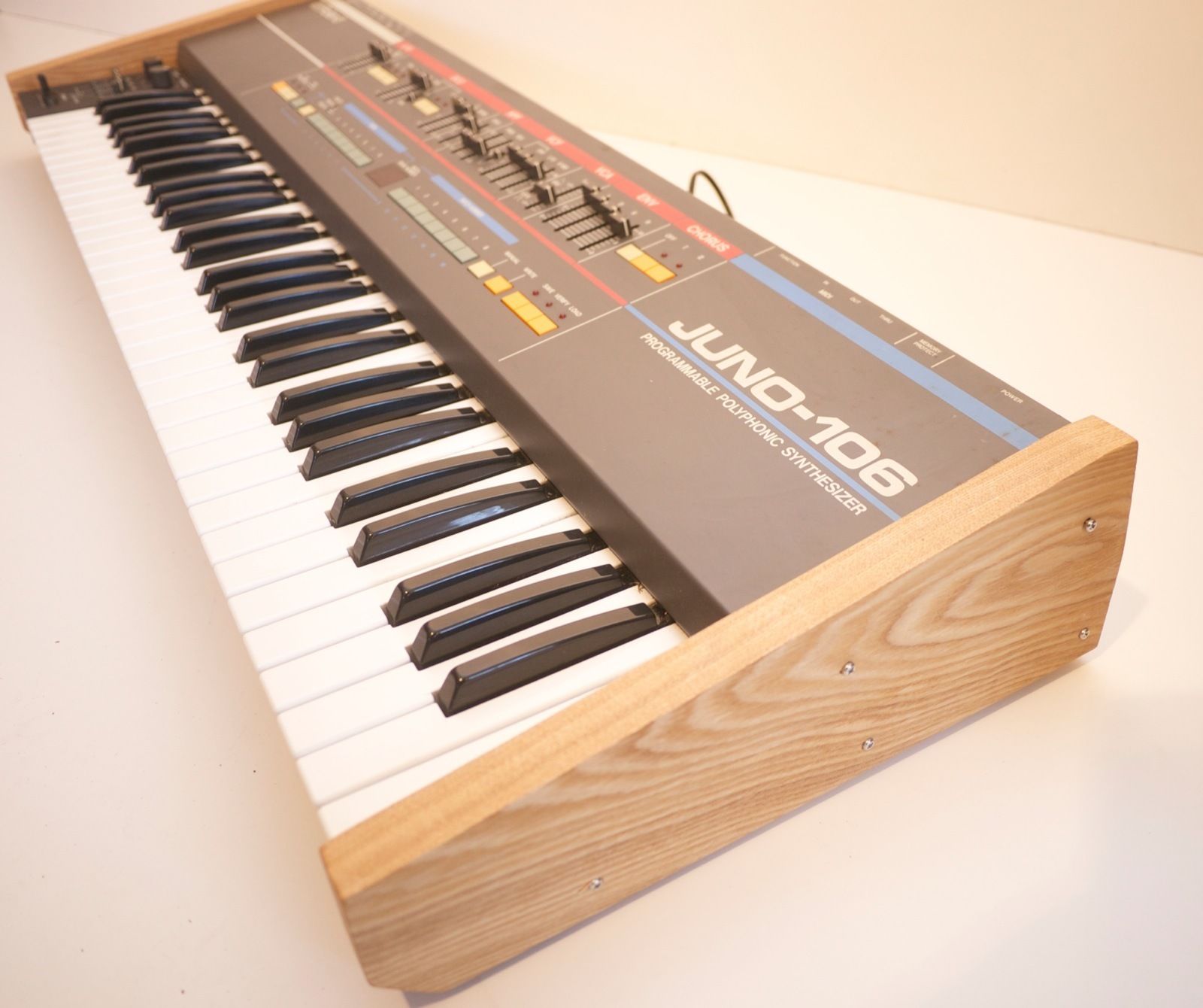 MATRIXSYNTH: Roland Juno-106 with Custom Wood Side Panels
