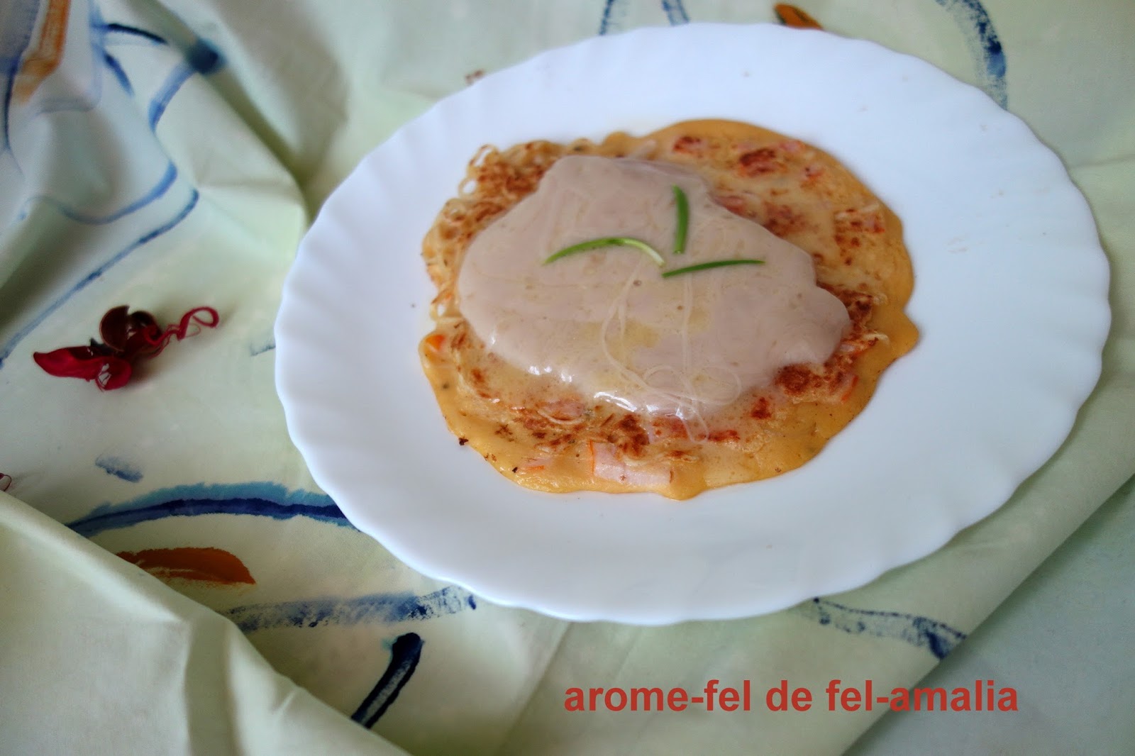 arome-fel-de-fel-amalia: PANCAKES DE FIDEA CU PUI SI FONDUE DE BRANZA
