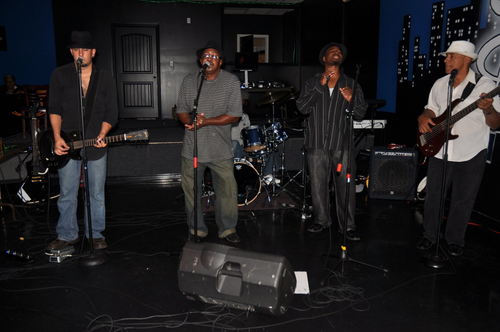 ~HRM Music World by Kat~: ♪♪♪ Mark Merrin