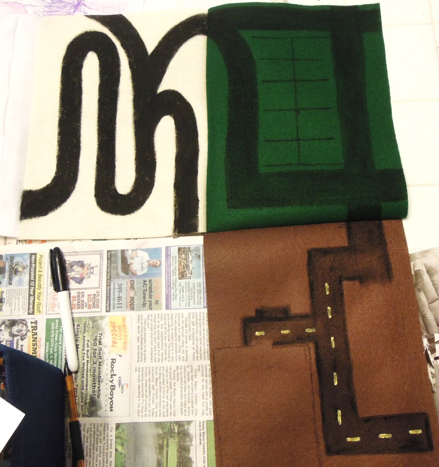 Desire 2 Create: Felt car track