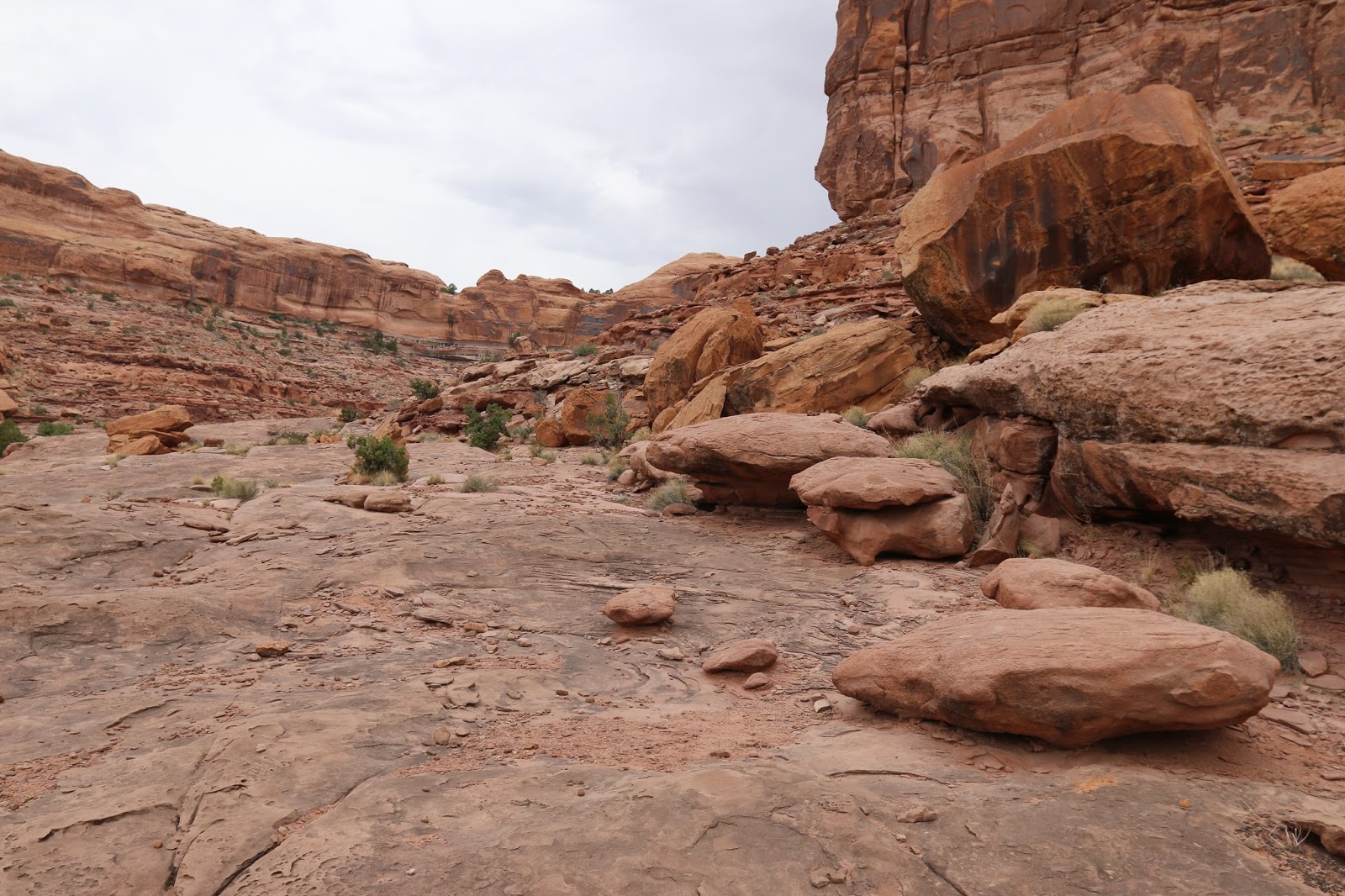 gjhikes.com: Middle Earth Waterfall