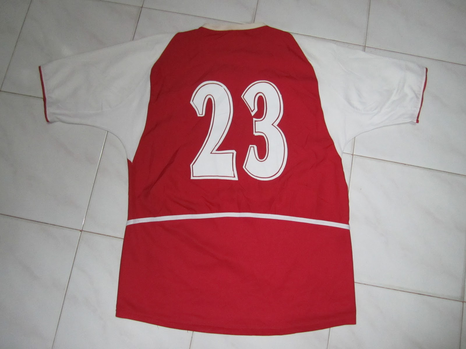 BundleWalla: Arsenal Home O2 Jersey 2002 SOLD