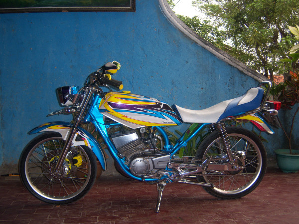 13+ Terpopuler Modifikasi Motor Warna Biru