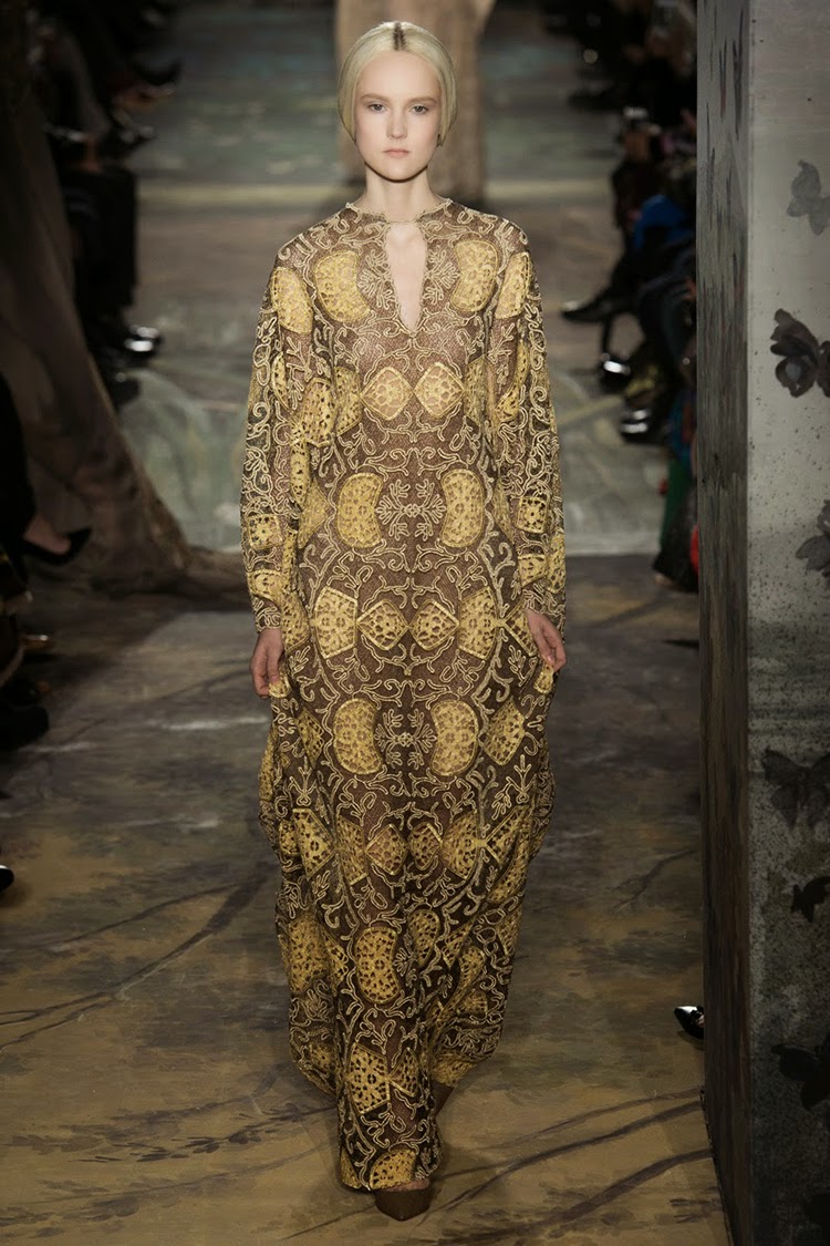 Valentino Haute Couture Spring and Summer 2014 Collections Part 4 ...