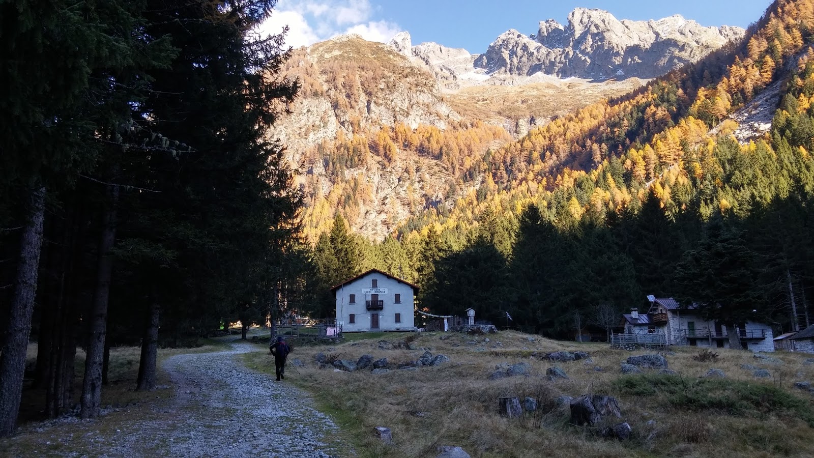 Gruppo Valcalepio: 05/11/2015 - VAL CODERA E RIFUGIO BRASCA