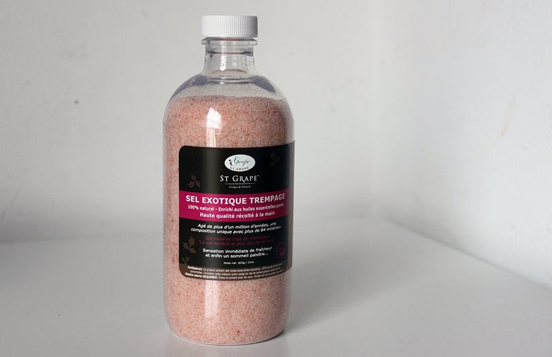 Giveaway and review: St Grape - A LITTLE OBSESSED