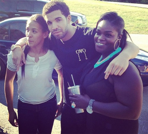 Mááry: FOTOS: Drake Passa O Tempo Com A Família Em festa Em Toronto