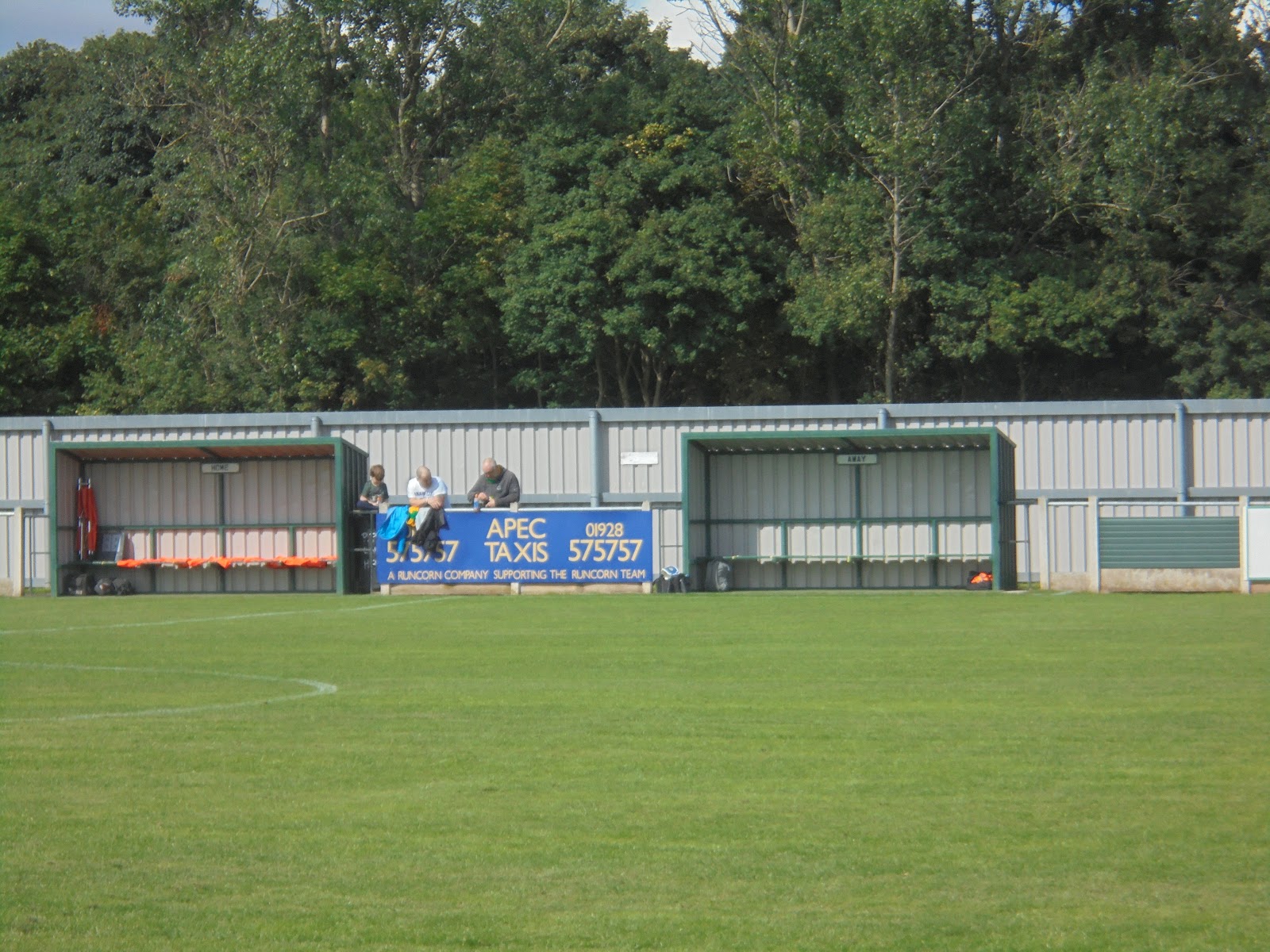 The Tortoise Travels: Runcorn Linnets - Millbank Linnets Stadium