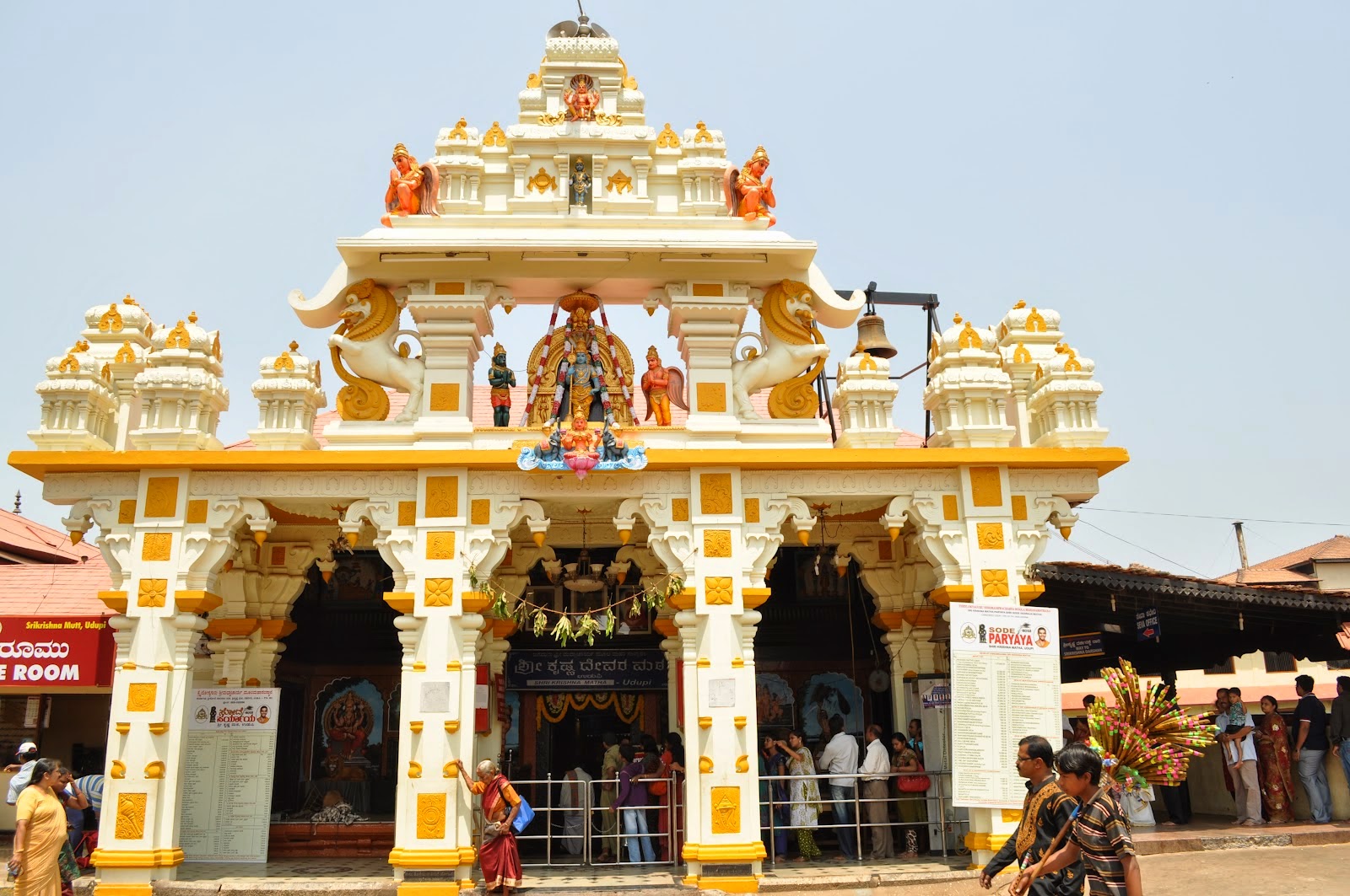 Mesmerizing Shri Krishna Temples Tour ~ Hindu Pilgrimage