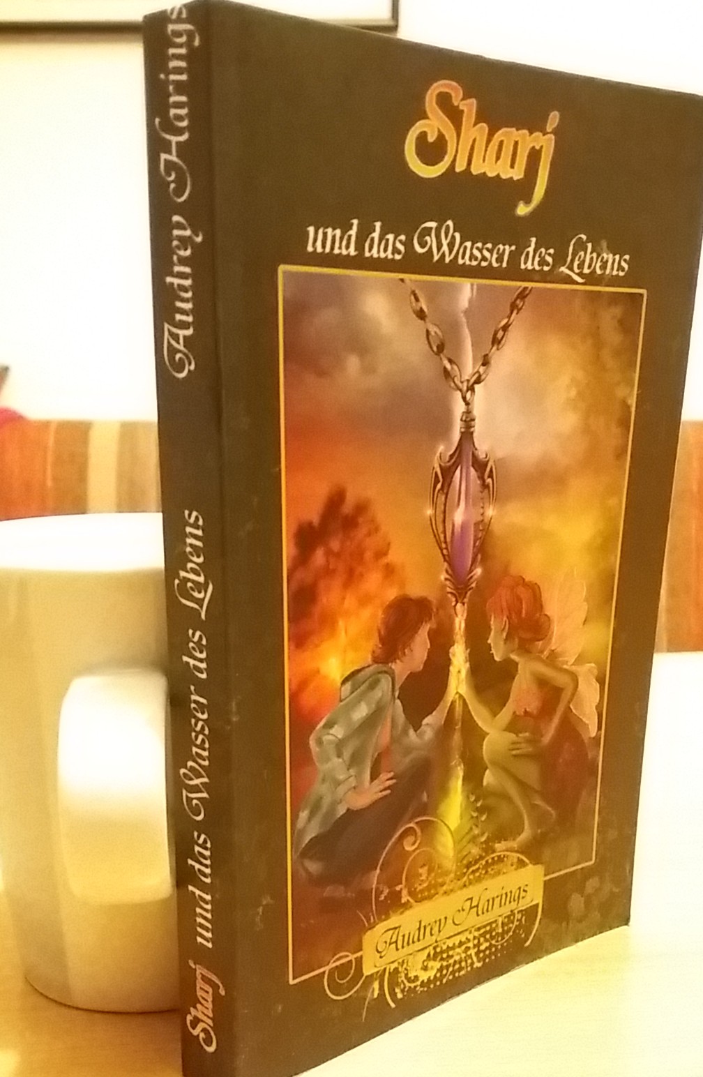 Buchvogel: Sharj und das Wasser des Lebens (Sharj #1) von Audrey Harings