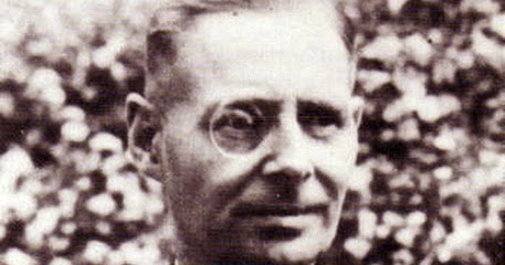 NAZI JERMAN: Foto Tokoh Nazi Jerman Yang Memakai Monokel (Kacamata Tunggal)