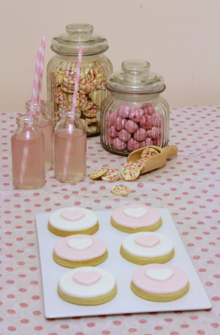 I Dream in Icing: Party Table