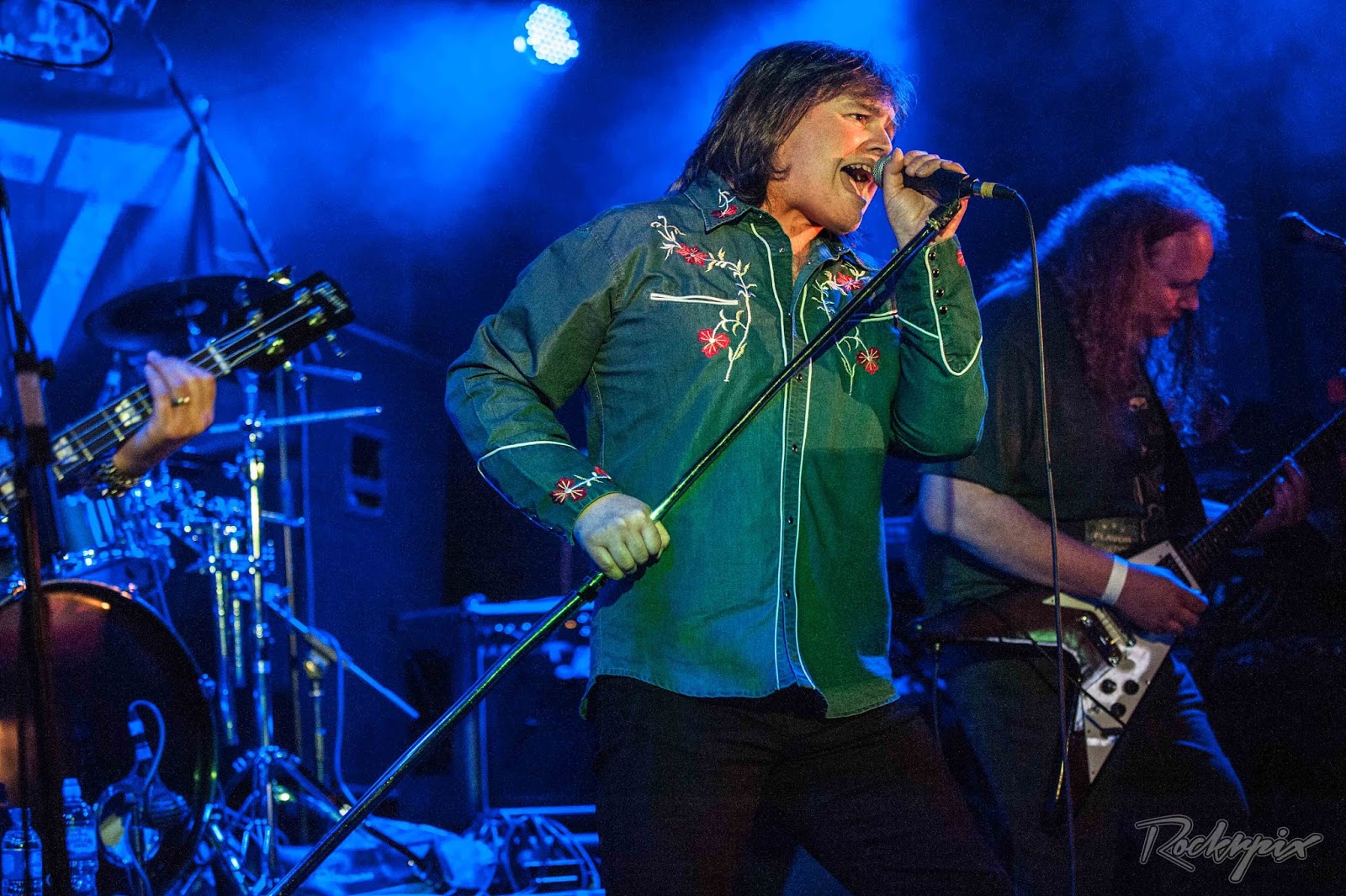 chesyrockreviews.com (GO TO WWW.NEEDLE-IN-THE-GROOVE.COM): Moritz ...