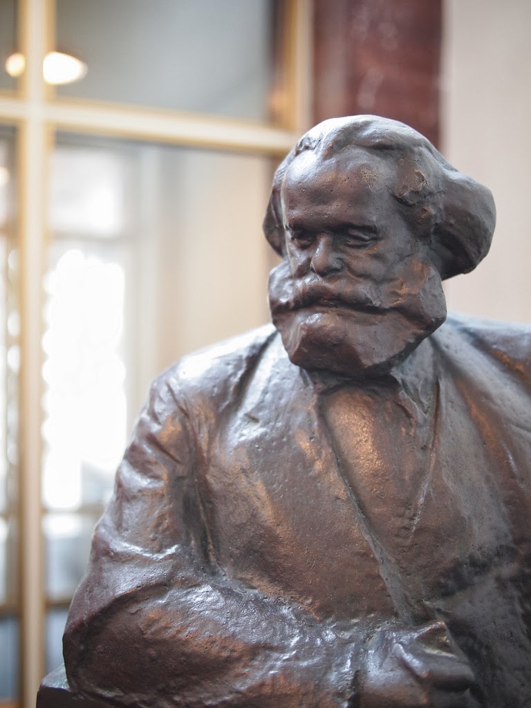 Reading Strauss and Cropsey's History of Political Philosophy : Karl Marx