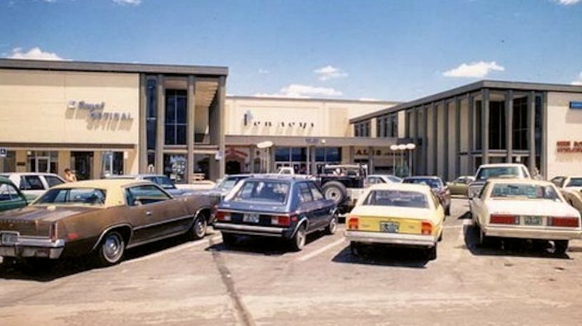 Our Nostalgic Memories: Cinderella City Mall