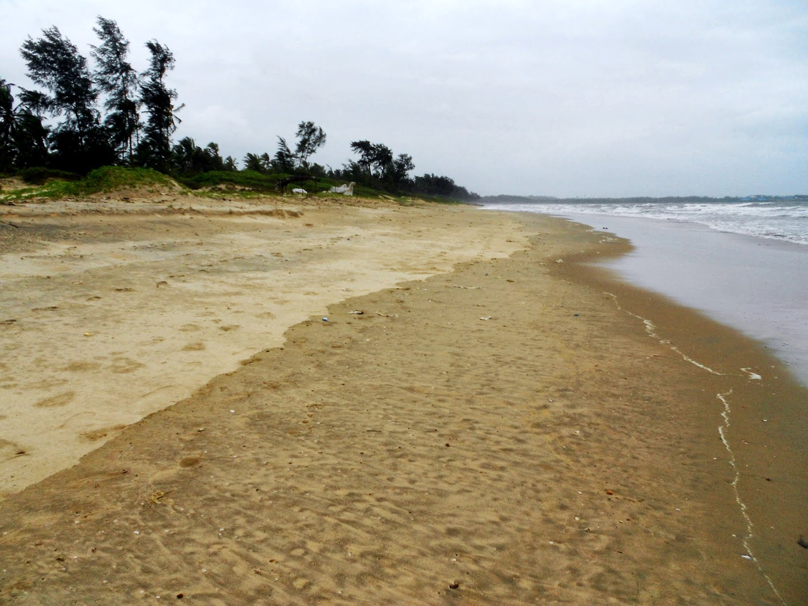 Travel and food tales: Redi Red and Shiroda White Sand Beach