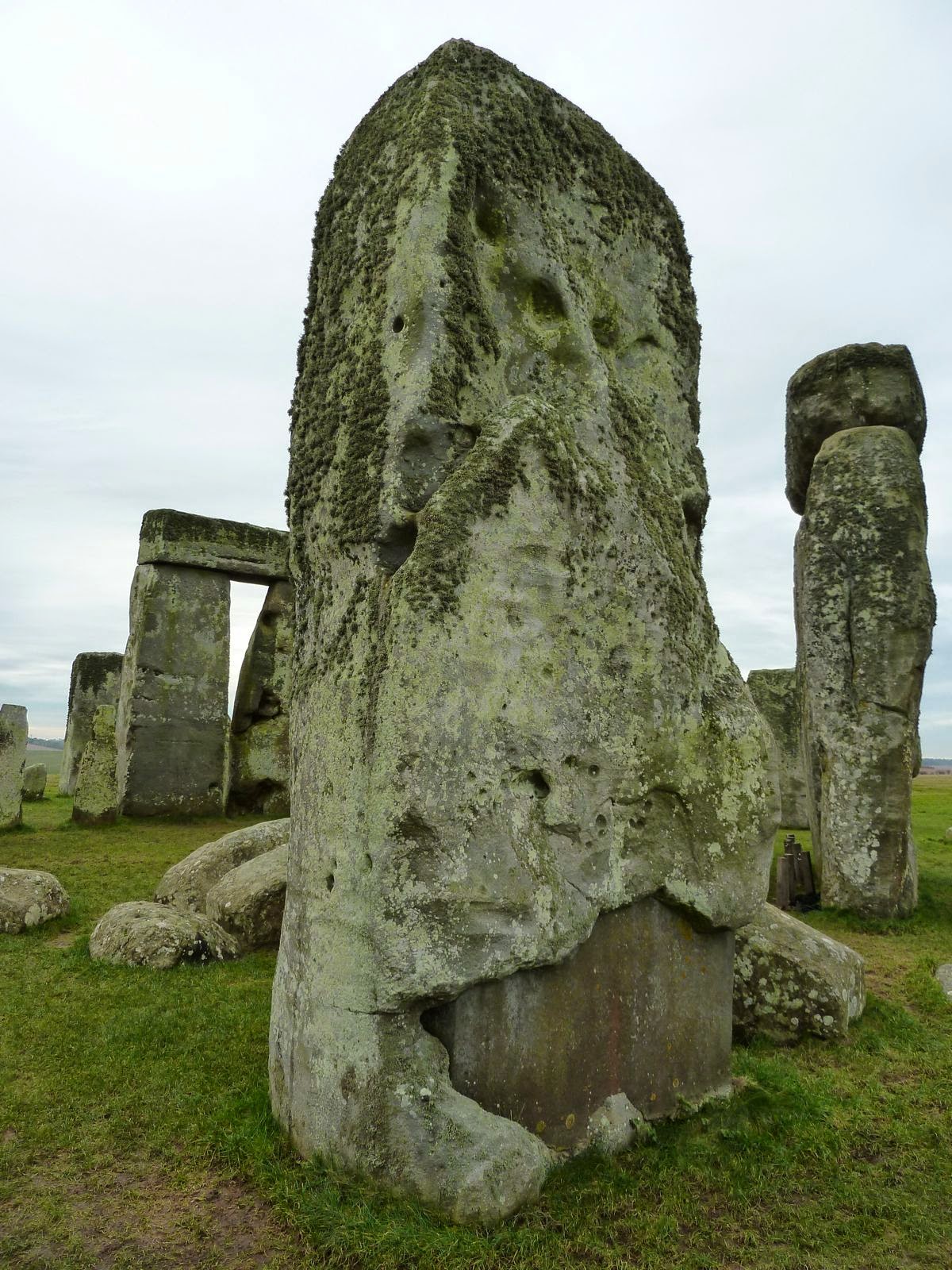 The Stones of Stonehenge: Stone 60