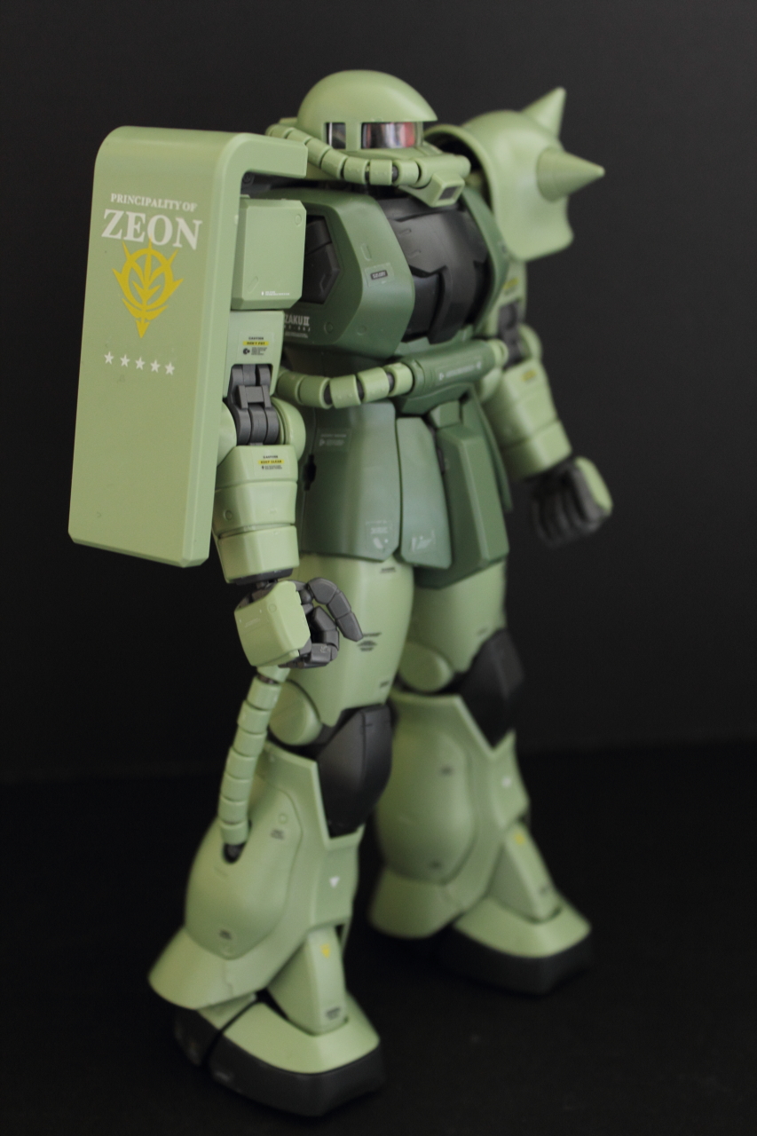 Gundam Models: MG Zaku II ver 2.0