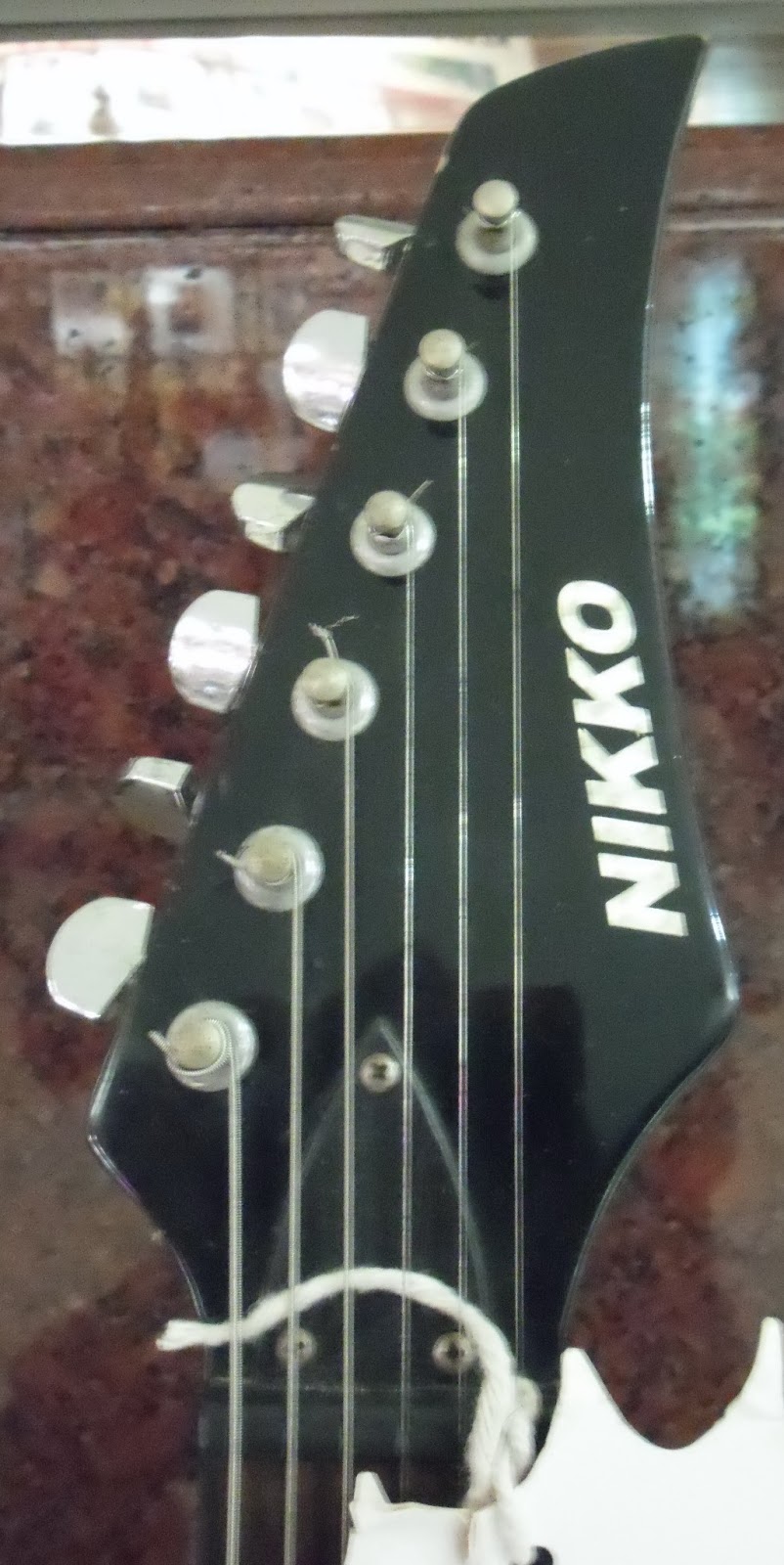 Khalid's Guitar Aid: For Sale - Nikko Japan (RM980)