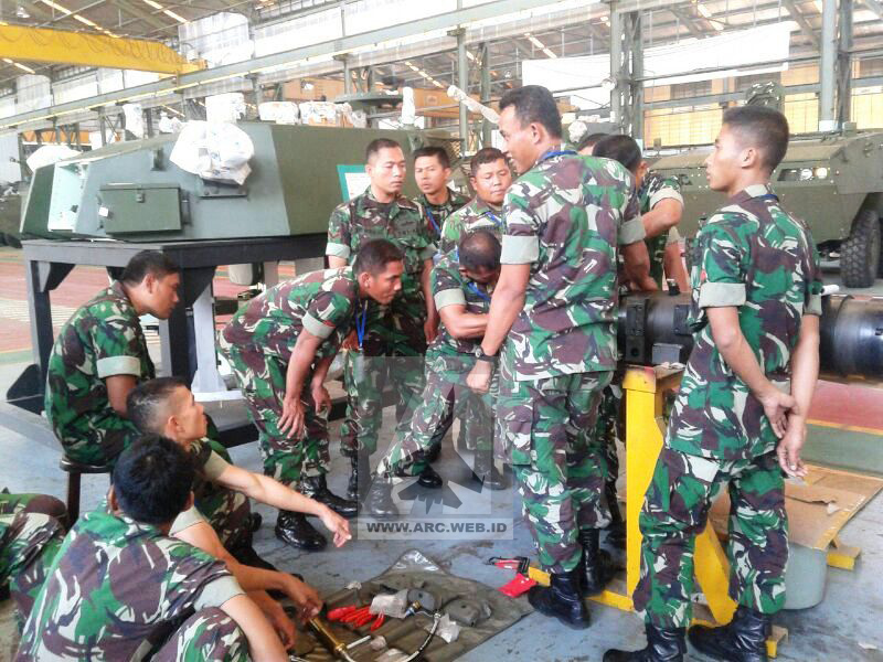 Korps Kavaleri TNI AD Mulai Operasikan Panser Kanon Tarantula - Indo ...