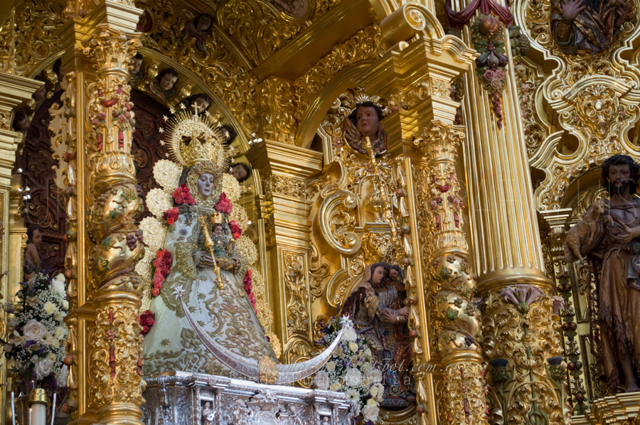 NUESTRA SEÑORA DEL ROCIO. Santuario y Aldea del Rocio.