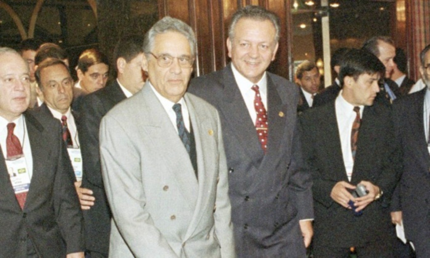 Diplomatizzando: O quase golpe no Paraguai e a origem da clausula ...