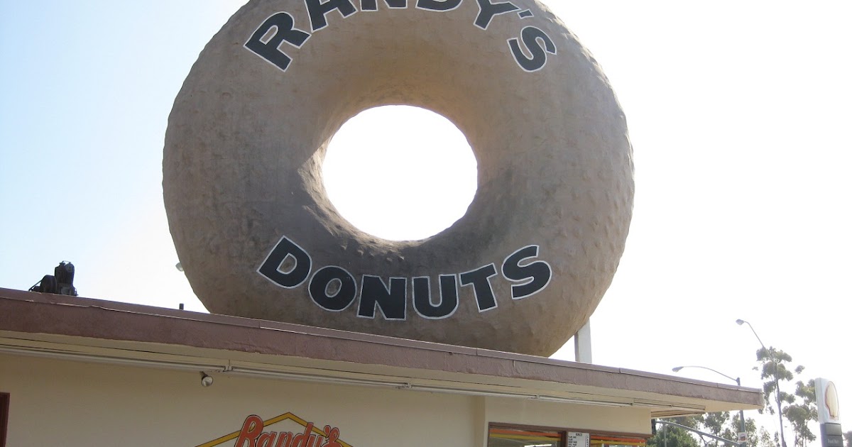 Donut Journey: Randy's Donuts - LA Donut Institution - 69/100
