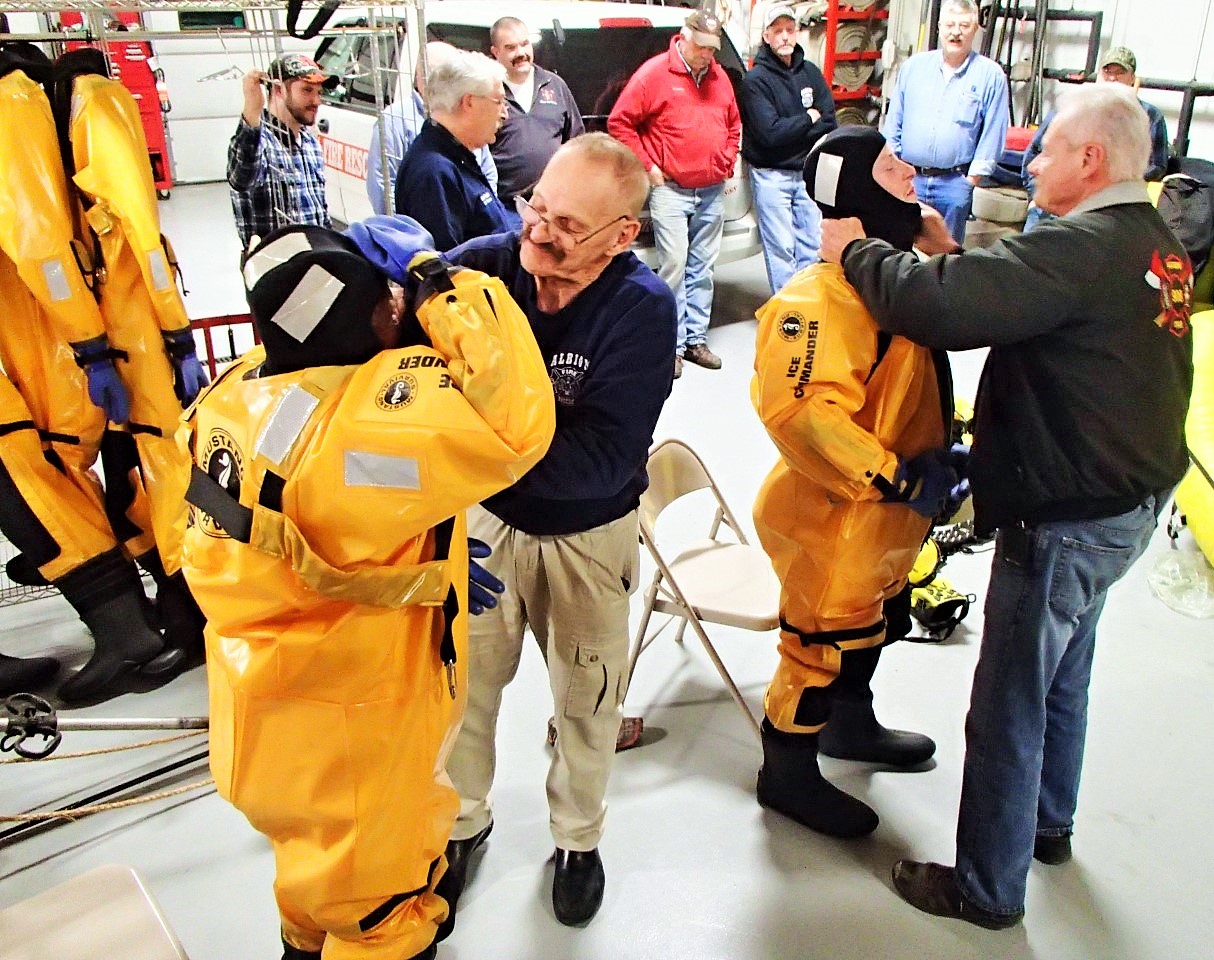 Slightly Off the Mark: Photos: Firefighter Ice and Water Rescue Training