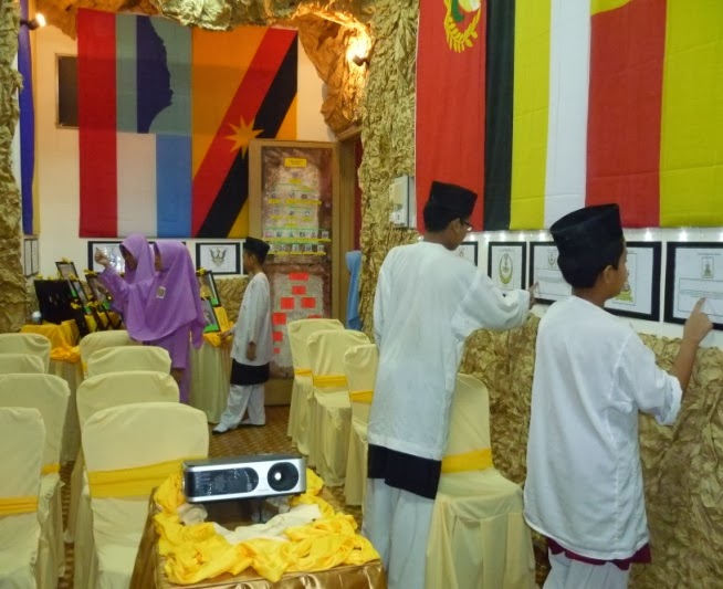 GALERI SEJARAH: Sinopsis Galeri Sejarah SK Parit Jawa,Muar.