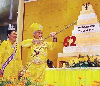 SEREMBAN: RAJA NEGERI SEMBILAN RAJA BERDAULAT...Daulat Tuanku