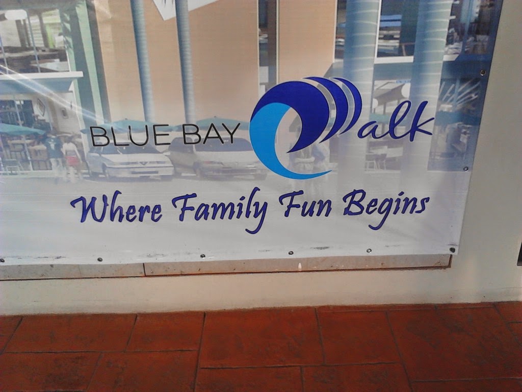 annie travel: Restaurants at Blue Bay Walk, Macapagal Blvd, Pasay City