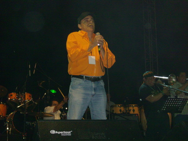 Rock Norteño: Wayo Roux. La Division del Norte