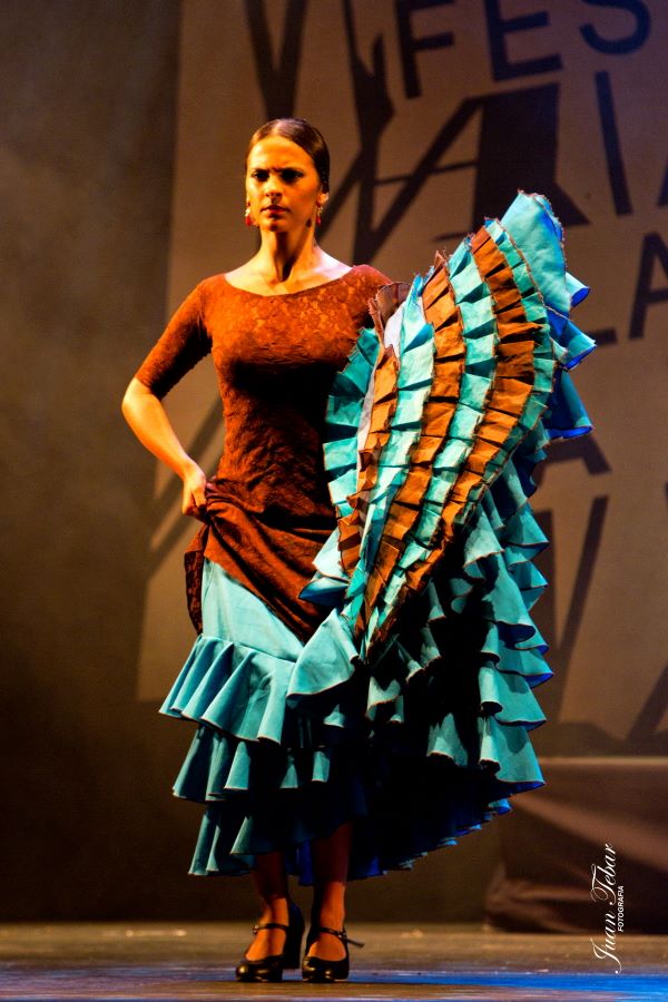 BAILAORA MARIA ELENA LORENTE CORVI