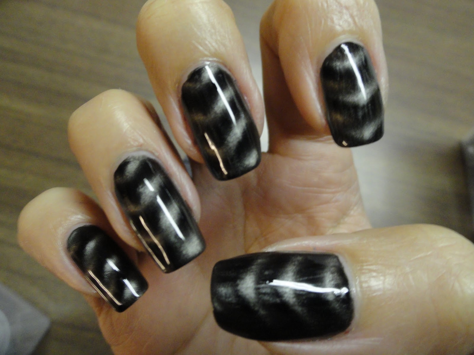 Nails Never Fails: NOTD Oct. 25, 2011 Layla Black Metal Magnetic nail ...