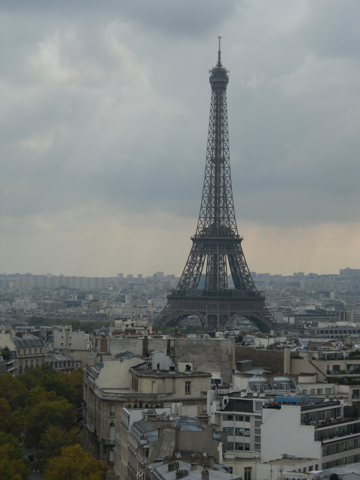 MFL Tomlinscote: French Exchange - Paris